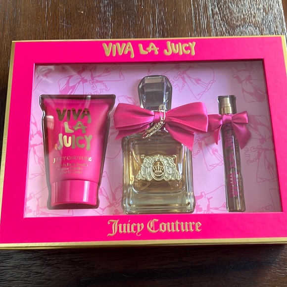 Juicy Couture | Other | Juicy Couture Viva La Juicy Gift Set Brand New ...